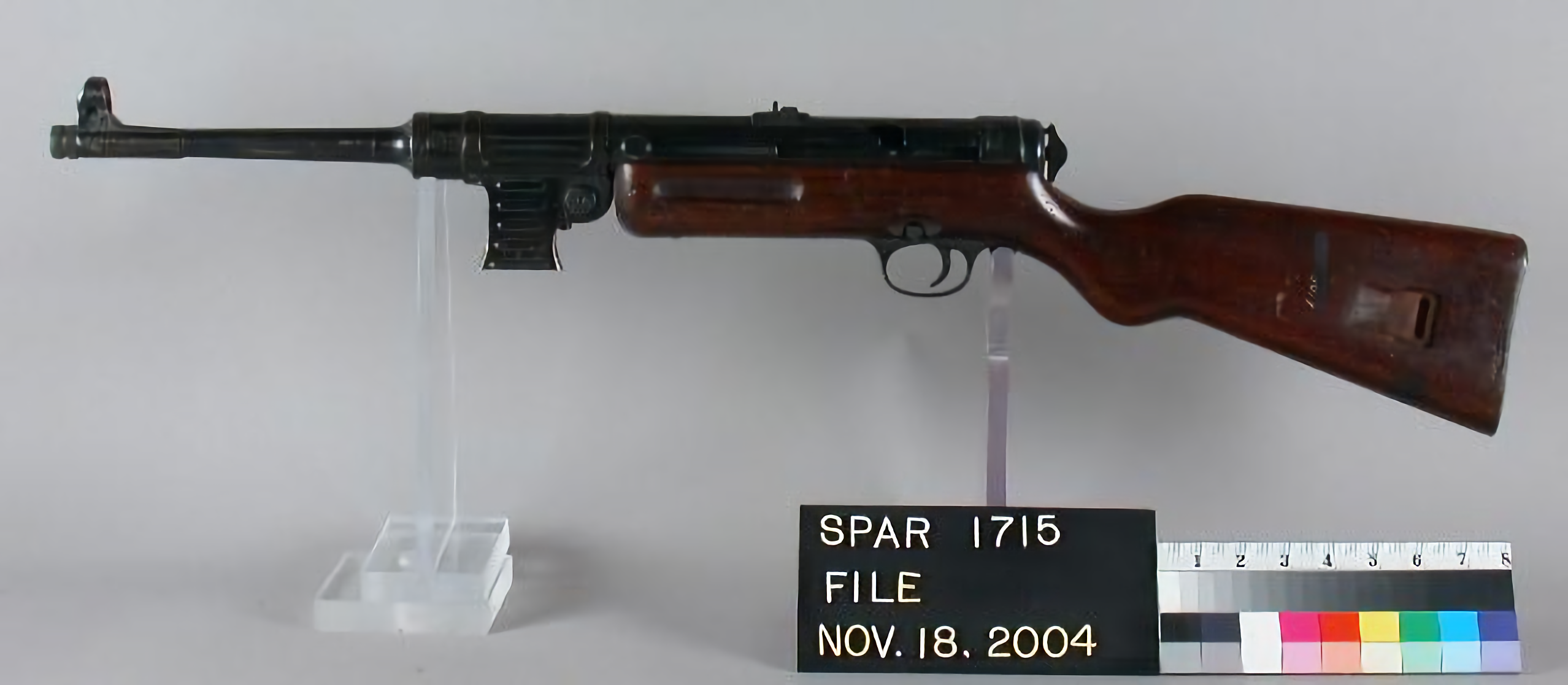 MP41 Submachine Gun