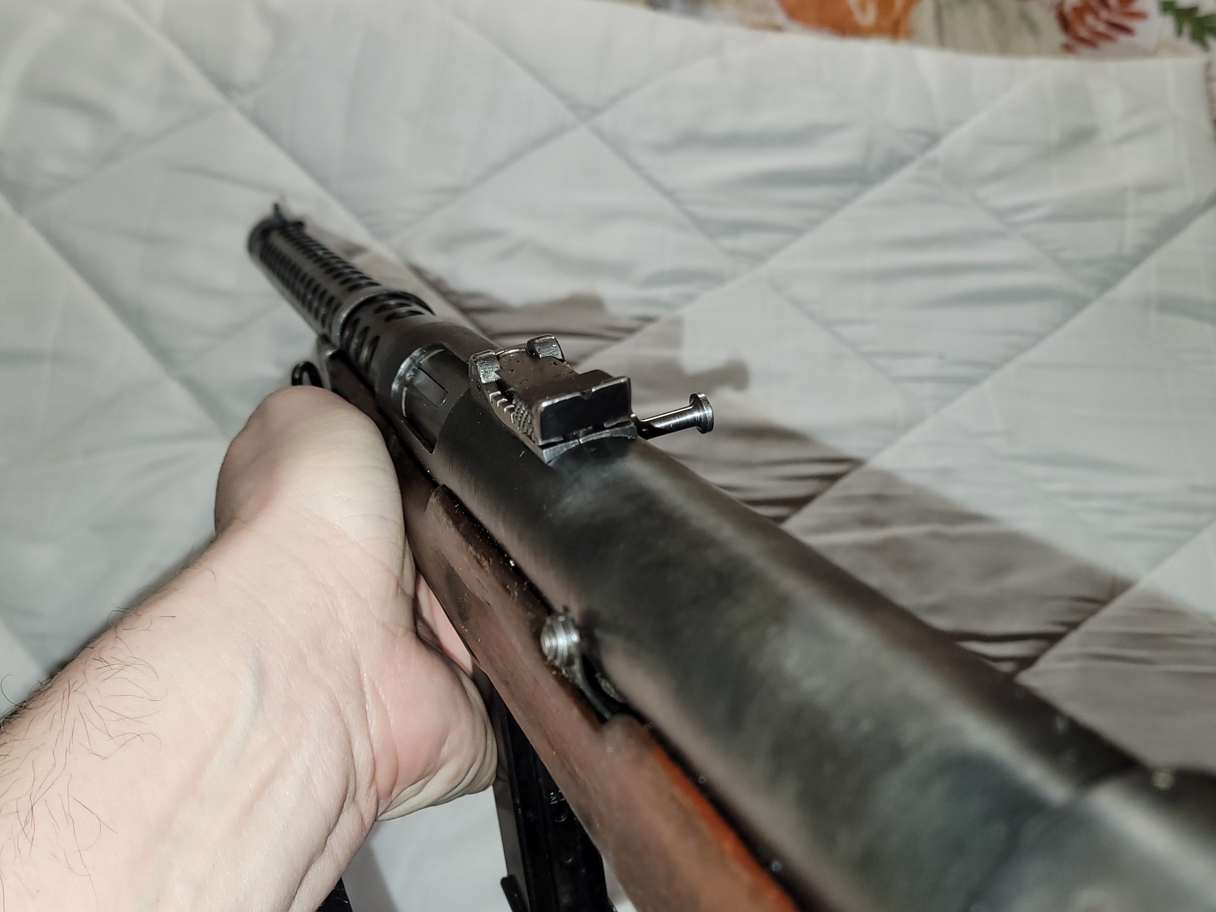 Historical Weapons Hub | Beretta M38 Submachine Gun