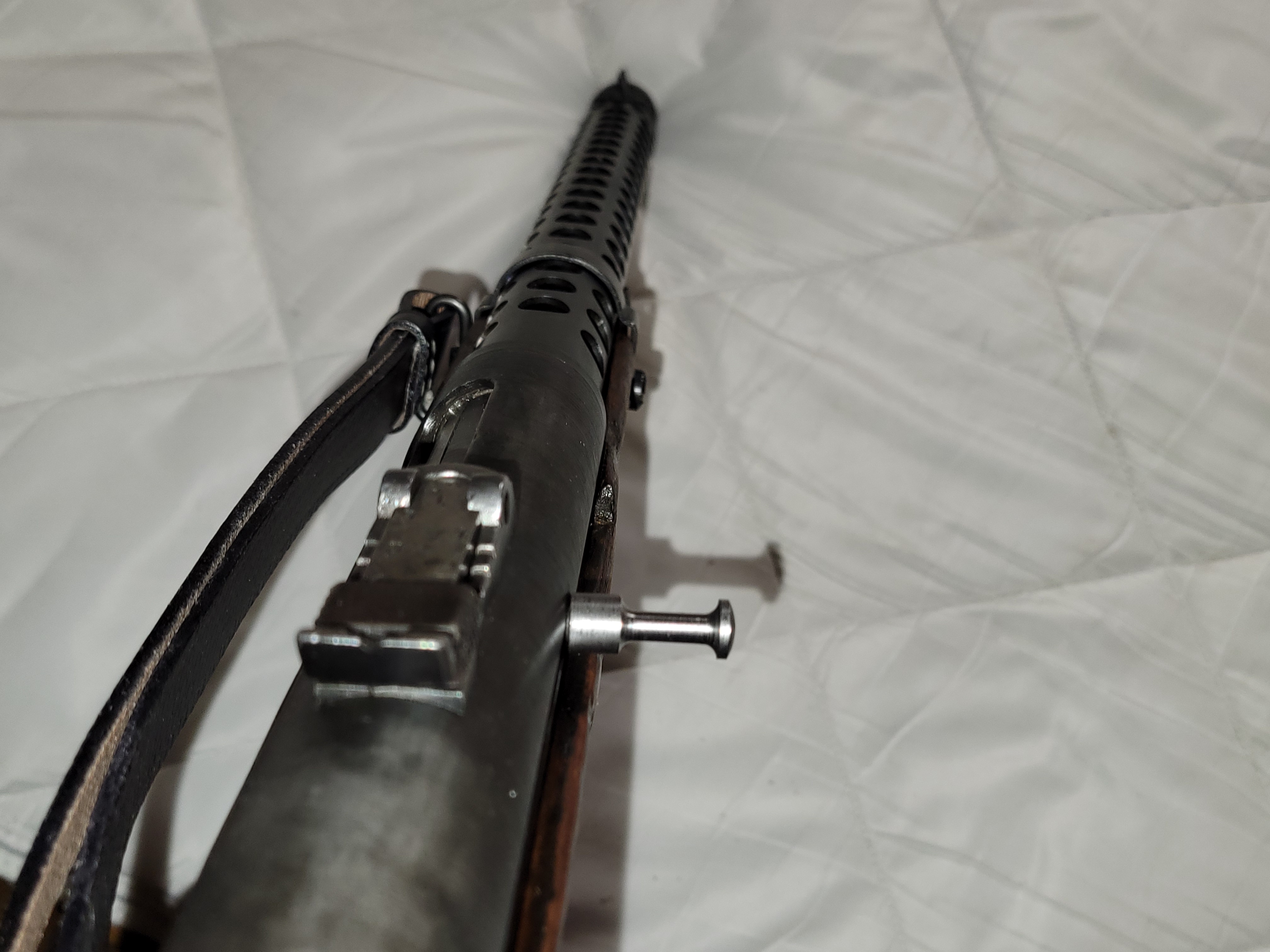Historical Weapons Hub | Beretta M38 Submachine Gun